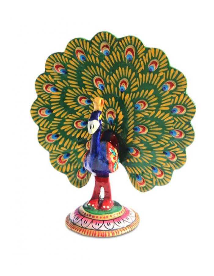 Metal peacock showpiece