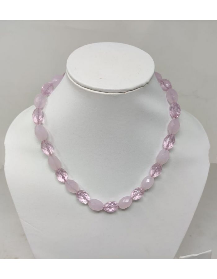 Necklace pink quartz stone