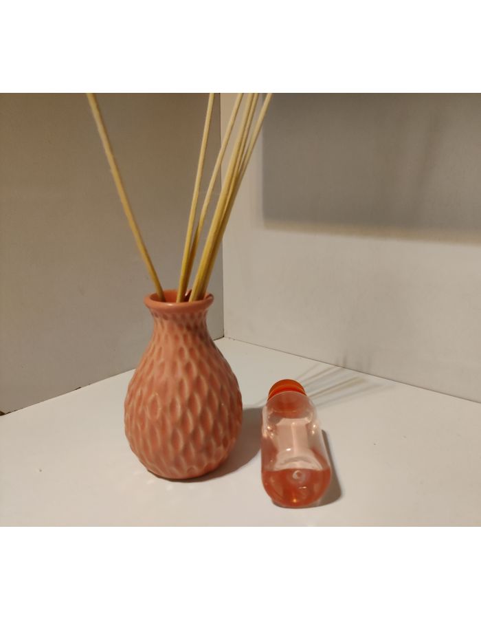 Reed diffuser Aroma set beautiful ceramic pot with 8 read sticks and ...
