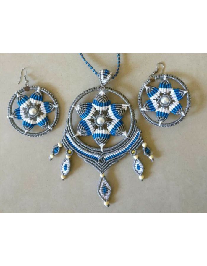 Handmade thread necklace with earrings