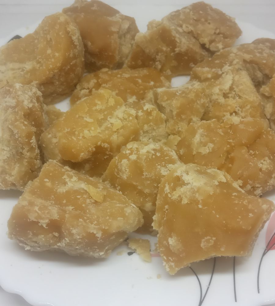 Organic jaggery gud organic gur 1 kg