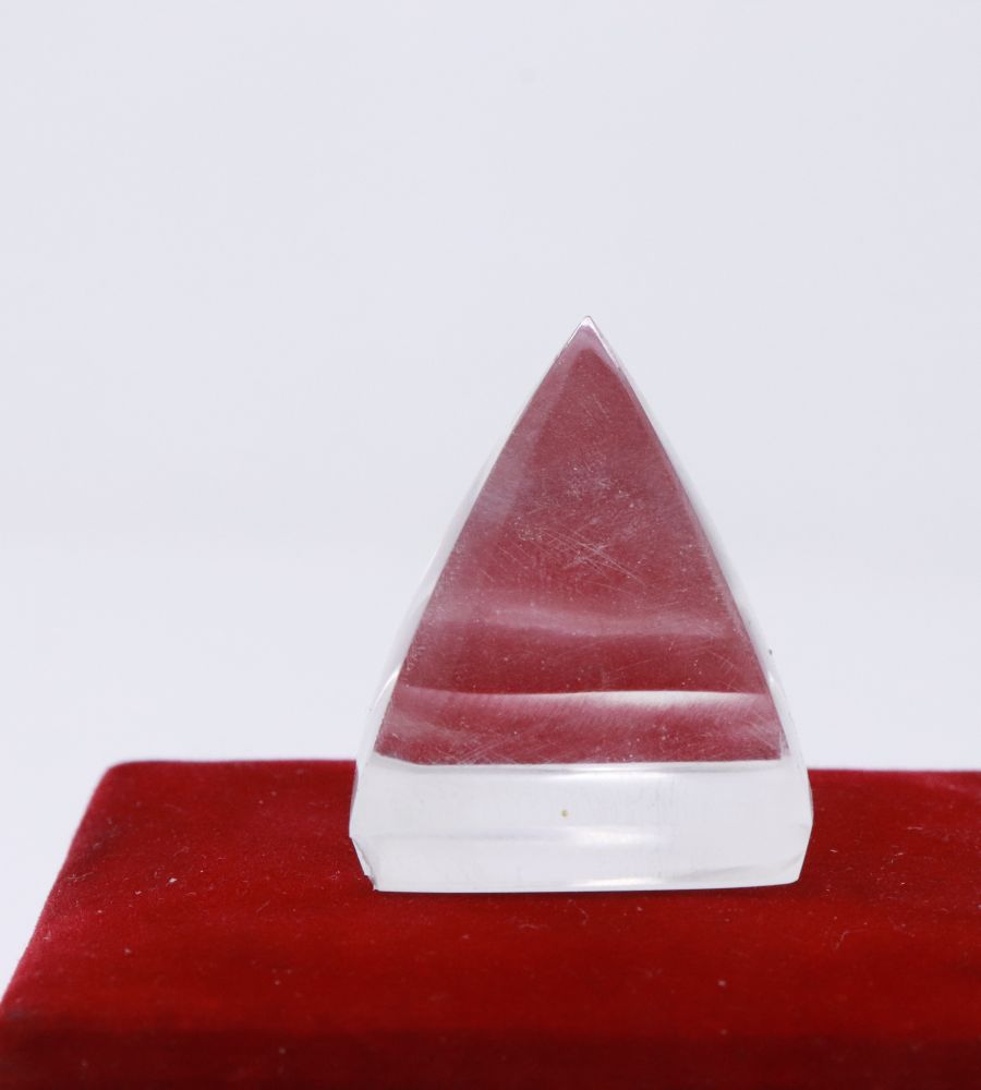 Pyramid crystal sphatik Pyramid 3×3cm