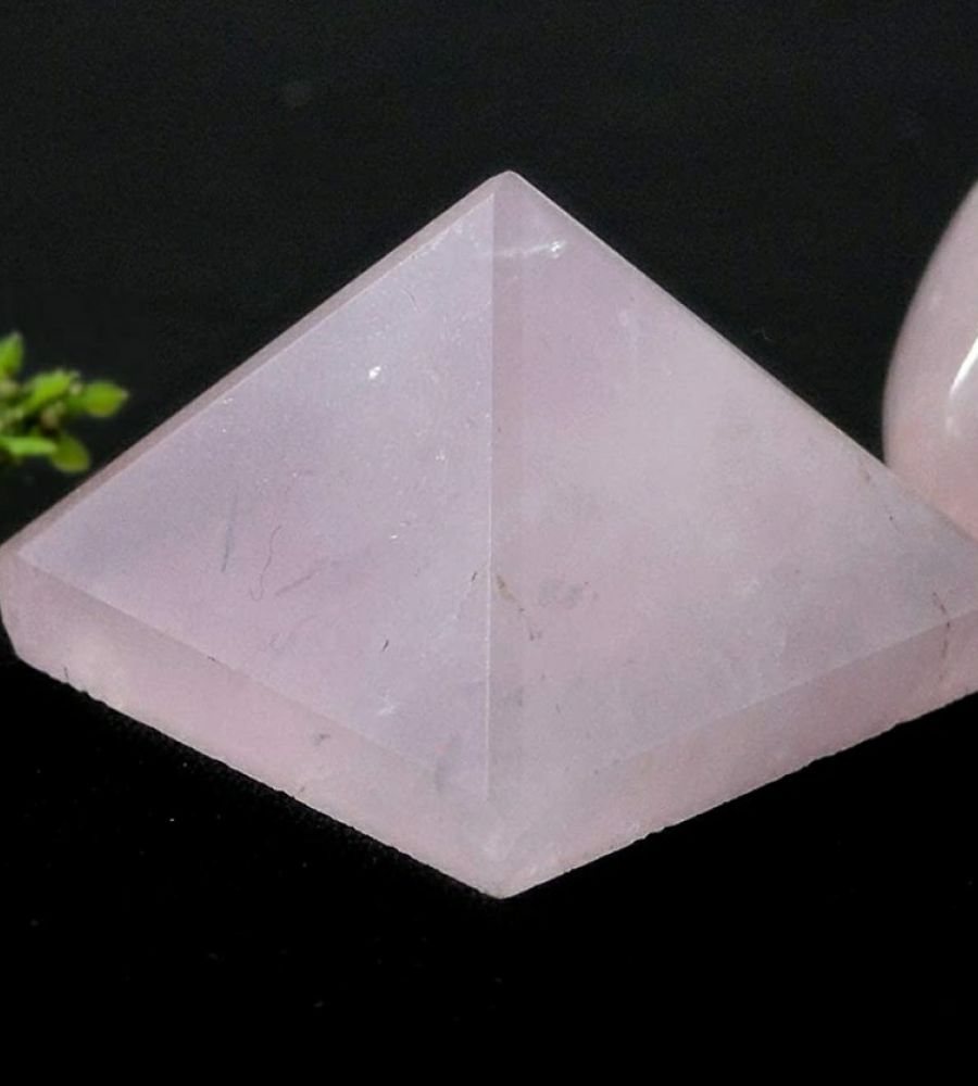 Rose quartz Pyramid natural rose quartz piramid 5×5cm
