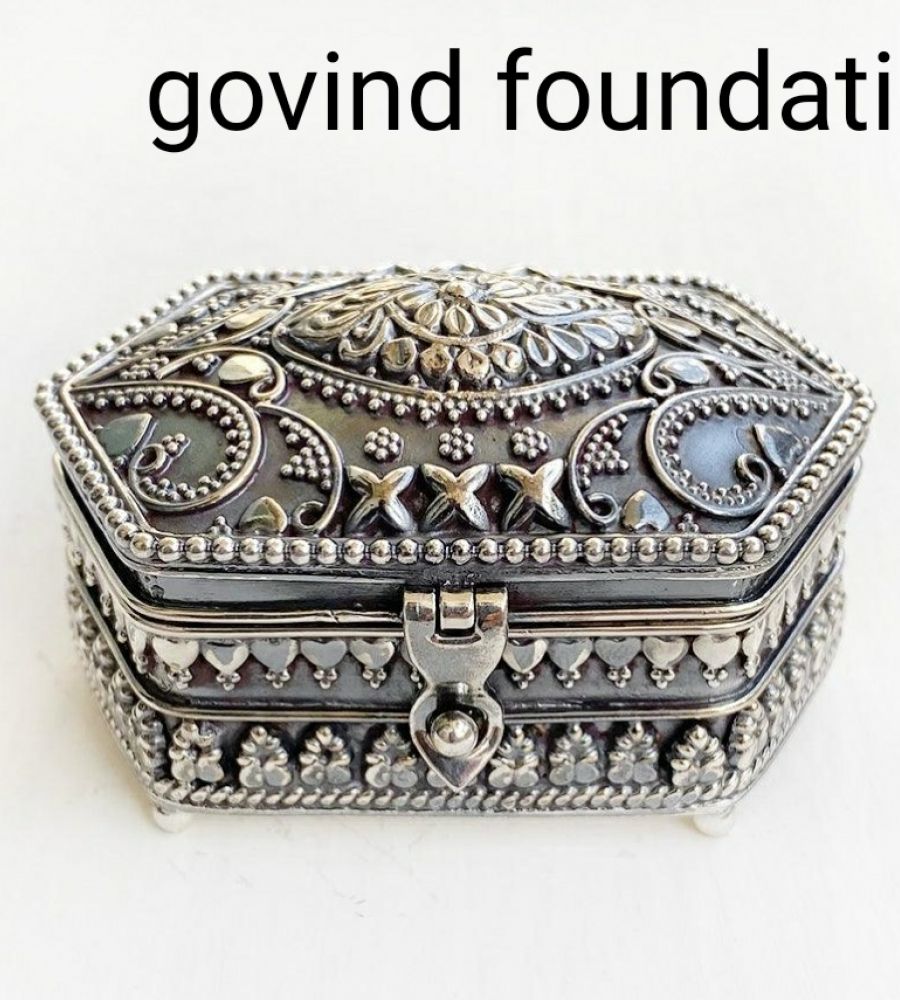 Silver Paan Box pure Silver Box for pan