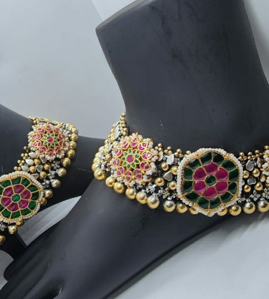 Home JEWELLERY SILVER JEWELLERY Silver Anklet Amrapali design with Red ...