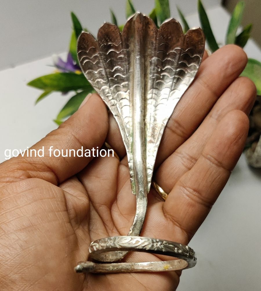 Silver Sheshnaag 4 inches Pure silver Sheshnaag
